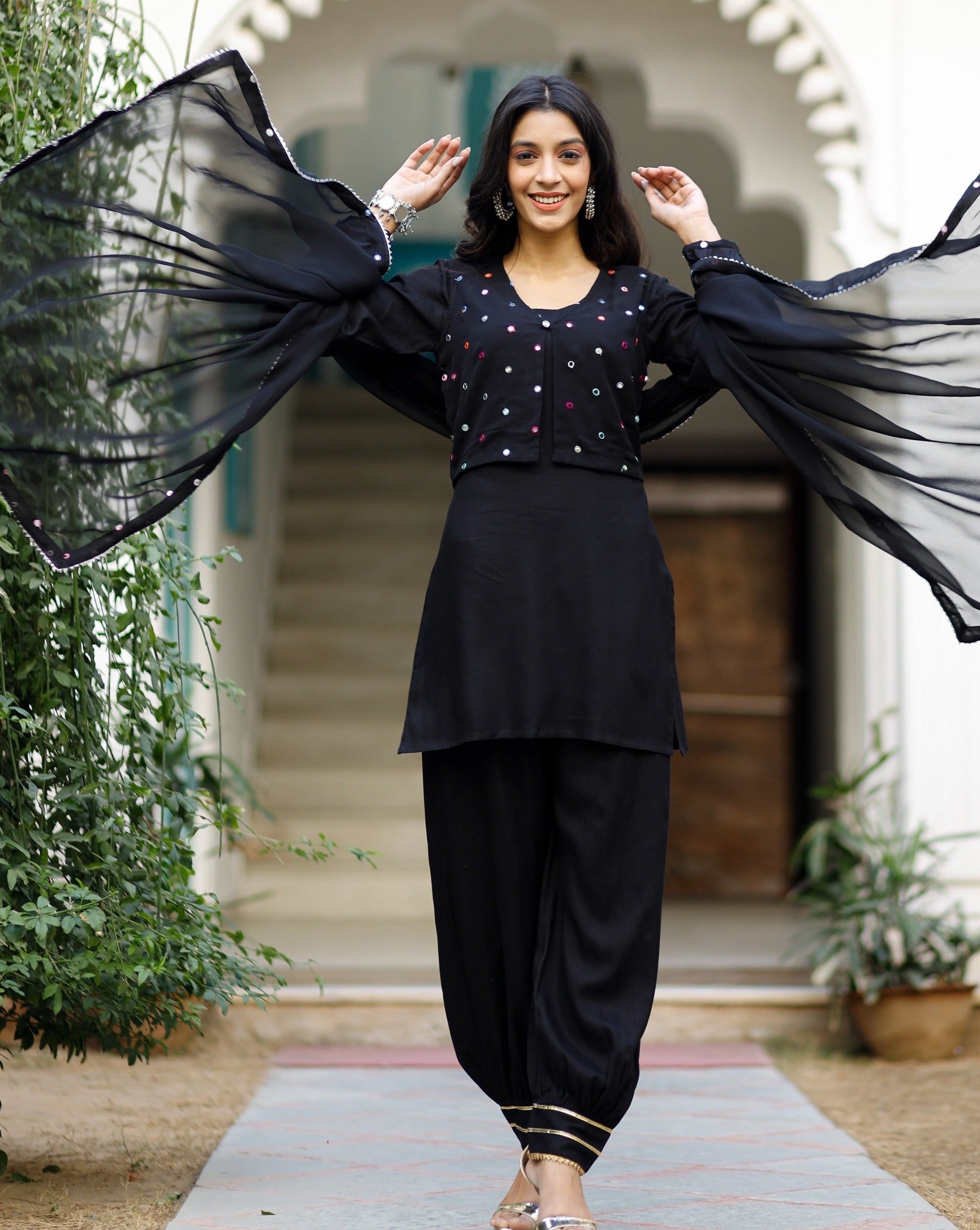 Blackberry Mirror Work Suit Set